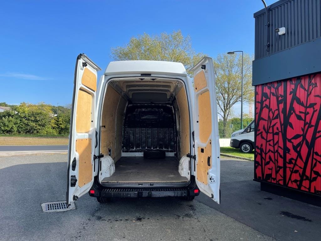 RENAULT MASTER 170CV FOURGON L3H3 15m3 RENAULT MASTER 170CV FOURGON ...